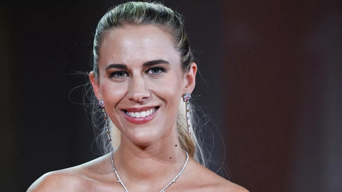 L’avocate de 33 ans Sarah Saldmann a accepté de vivre quelques semaines ...